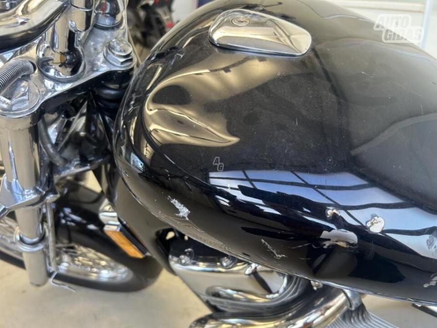 Melns Suzuki Intruder 1991 Radviliškis, ar dzinēja tilpumu 1.36 L un nobraukumu 62 tūkst. km par 2250 €, foto 19 vietnē AUTOMOTO.COM.LV
