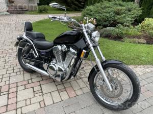 Suzuki Intruder 1992 Dobele, ar dzinēja tilpumu 1.40 L un nobraukumu 0 tūkst. km par 2950 €, foto  vietnē AUTOMOTO.COM.LV