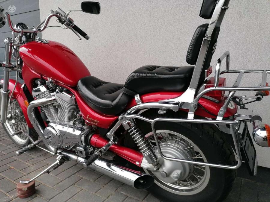 Suzuki Intruder 1995 Klaipėda, ar dzinēja tilpumu 0.80 L un nobraukumu 40 tūkst. km par 2300 €, foto 3 vietnē AUTOMOTO.COM.LV