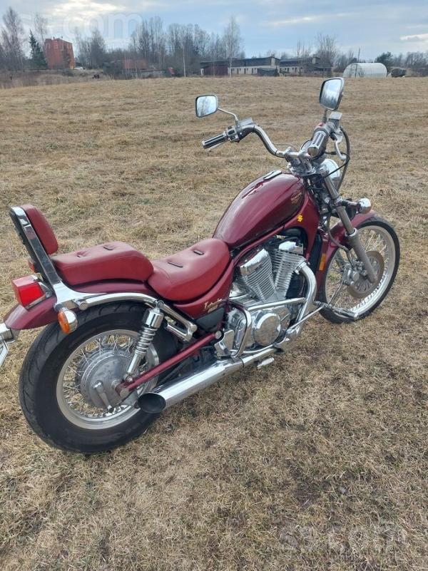 Suzuki Intruder 1995 Gulbene, ar dzinēja tilpumu 0.81 L un nobraukumu 0 tūkst. km par 2250 €, foto 1 vietnē AUTOMOTO.COM.LV