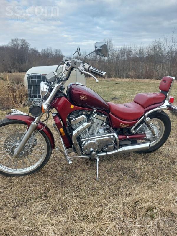 Suzuki Intruder 1995 Gulbene, ar dzinēja tilpumu 0.81 L un nobraukumu 0 tūkst. km par 2250 €, foto 2 vietnē AUTOMOTO.COM.LV