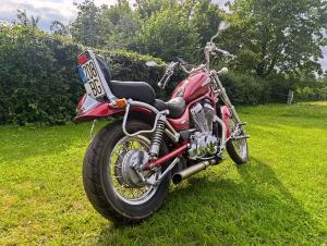 Suzuki Intruder 1997 in Kaunas, with an engine capacity of 0.80 L and mileage of 28 thousand km for 3000 €, photo 4 on AUTOMOTO.COM.LV