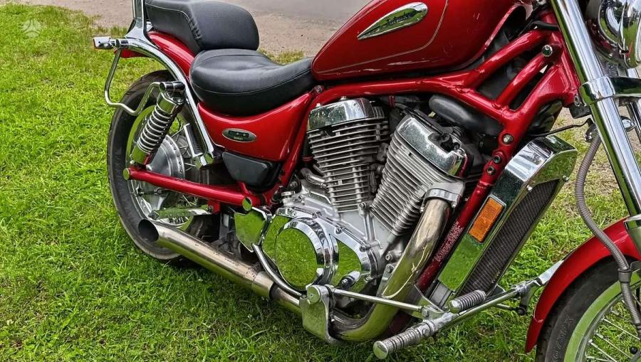 Suzuki Intruder 1997 in Kaunas, with an engine capacity of 0.80 L and mileage of 28 thousand km for 3000 €, photo 5 on AUTOMOTO.COM.LV