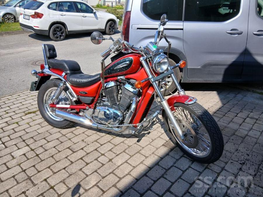 Suzuki Intruder 2000 Rīga, ar dzinēja tilpumu 0.80 L un nobraukumu 0 tūkst. km par 3500 €, foto 2 vietnē AUTOMOTO.COM.LV