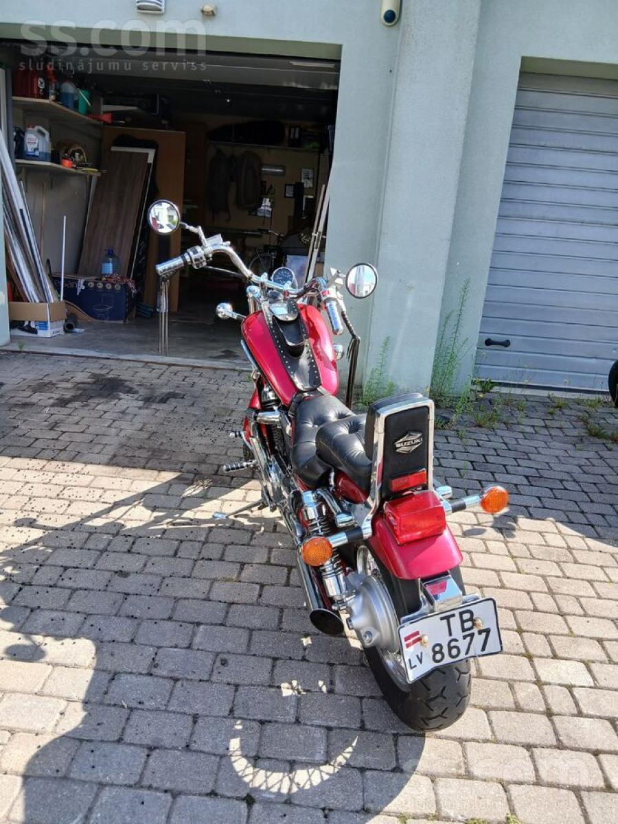 Suzuki Intruder 2000 Rīga, ar dzinēja tilpumu 0.80 L un nobraukumu 0 tūkst. km par 3500 €, foto 4 vietnē AUTOMOTO.COM.LV