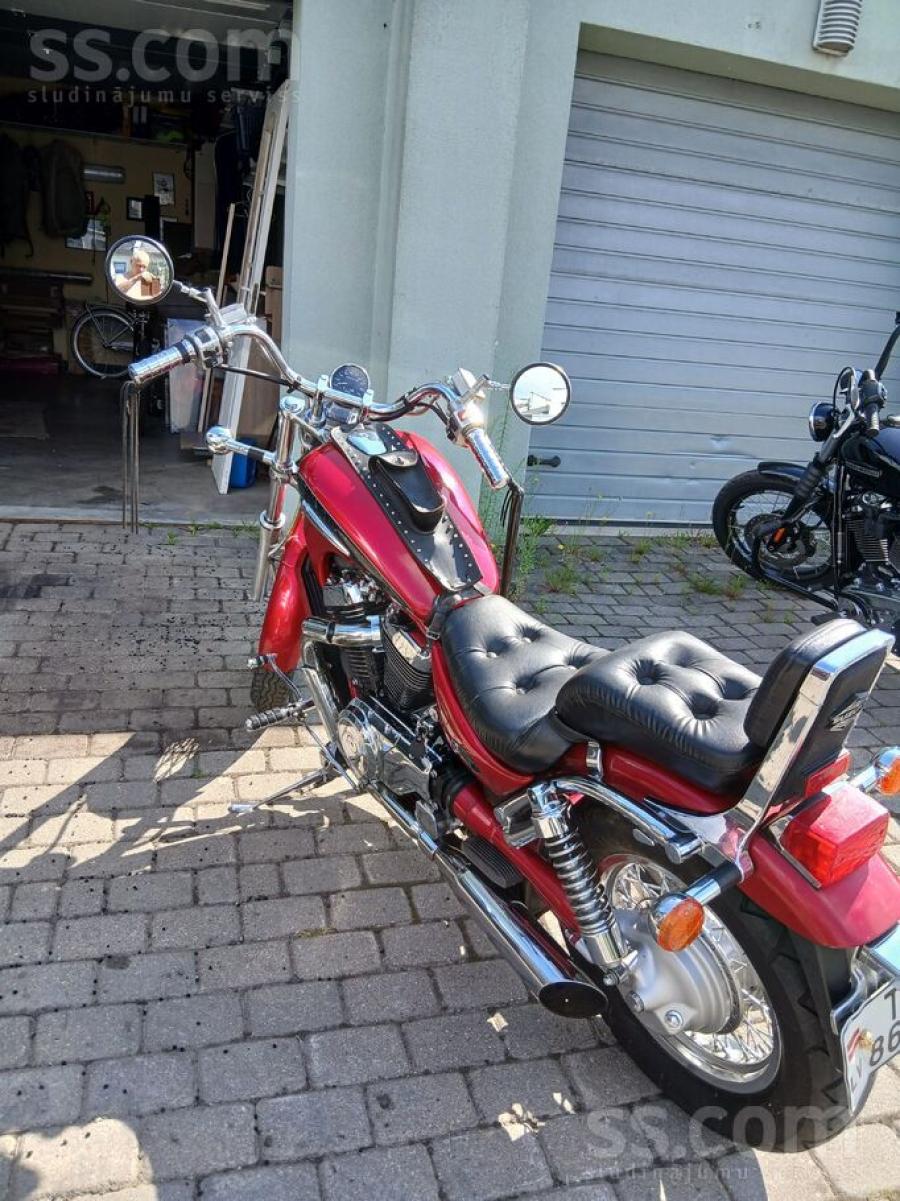 Suzuki Intruder 2000 Rīga, ar dzinēja tilpumu 0.80 L un nobraukumu 0 tūkst. km par 3500 €, foto 5 vietnē AUTOMOTO.COM.LV