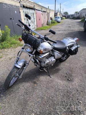 Suzuki Intruder 2000 Rīga, ar dzinēja tilpumu 0.13 L un nobraukumu 0 tūkst. km par 2200 €, foto 5 vietnē AUTOMOTO.COM.LV