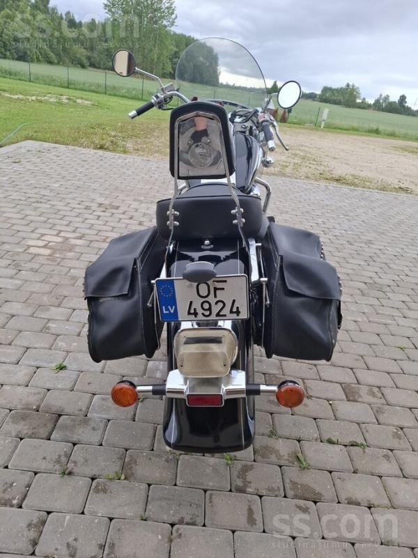 Suzuki Intruder 2001 Balvi, ar dzinēja tilpumu 1.50 L un nobraukumu 0 tūkst. km par 5700 €, foto 4 vietnē AUTOMOTO.COM.LV