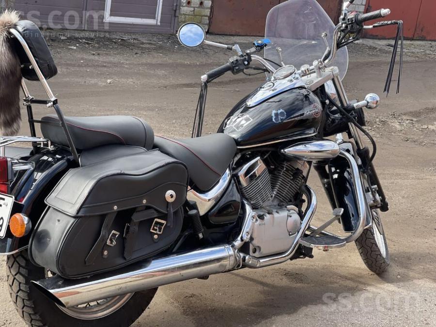 Suzuki Intruder 2005 Rīga, ar dzinēja tilpumu 0.13 L un nobraukumu 0 tūkst. km par 3500 €, foto 3 vietnē AUTOMOTO.COM.LV