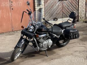 Suzuki Intruder 2005 Rīga, ar dzinēja tilpumu 0.13 L un nobraukumu 0 tūkst. km par 3500 €, foto 5 vietnē AUTOMOTO.COM.LV