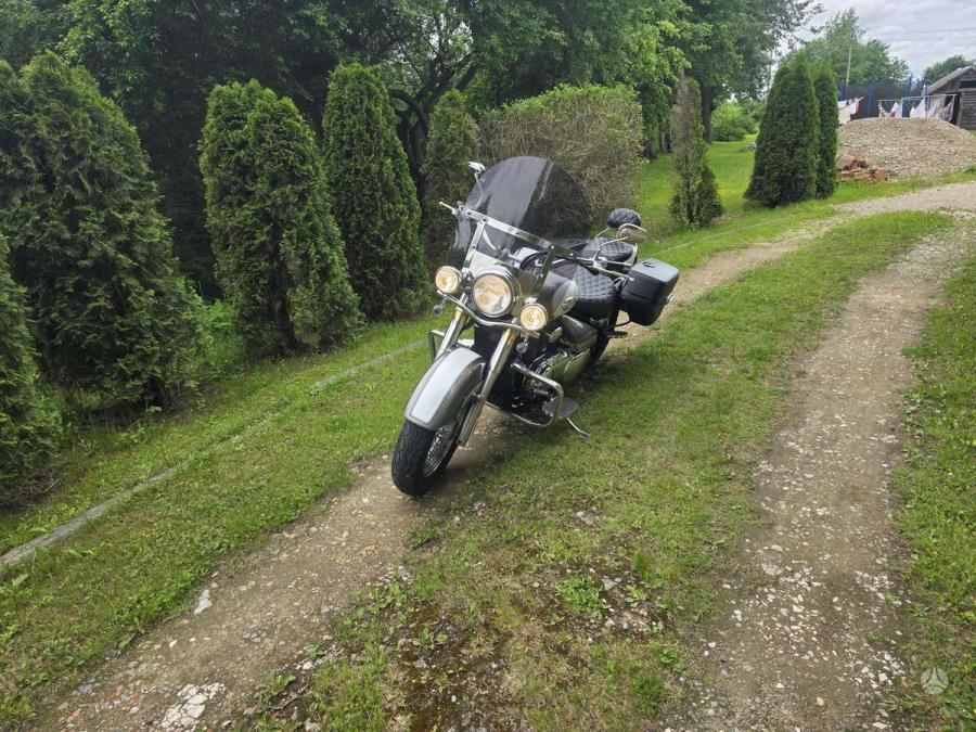 Suzuki Intruder 2005 in Kursenai, with an engine capacity of 0.80 L and mileage of 31 thousand km for 4800 €, photo 1 on AUTOMOTO.COM.LV