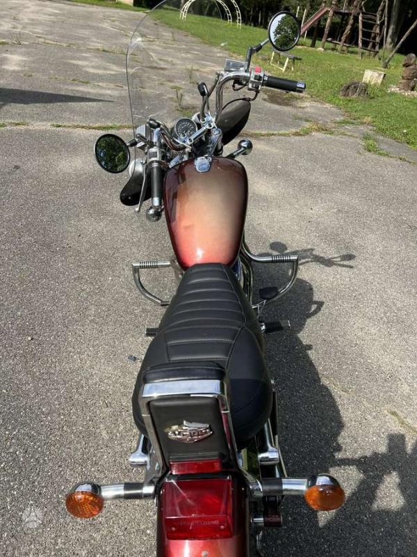 Red Suzuki Intruder 1996 in Pakruojis, with an engine capacity of 0.80 L and mileage of 19 thousand km for 3000 €, photo 6 on AUTOMOTO.COM.LV