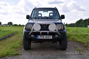 Melns Suzuki Jimny 2004 Tartu, ar dzinēja tilpumu 1.30 L un nobraukumu 196 tūkst. km par 4400 €, foto 4 vietnē AUTOMOTO.COM.LV