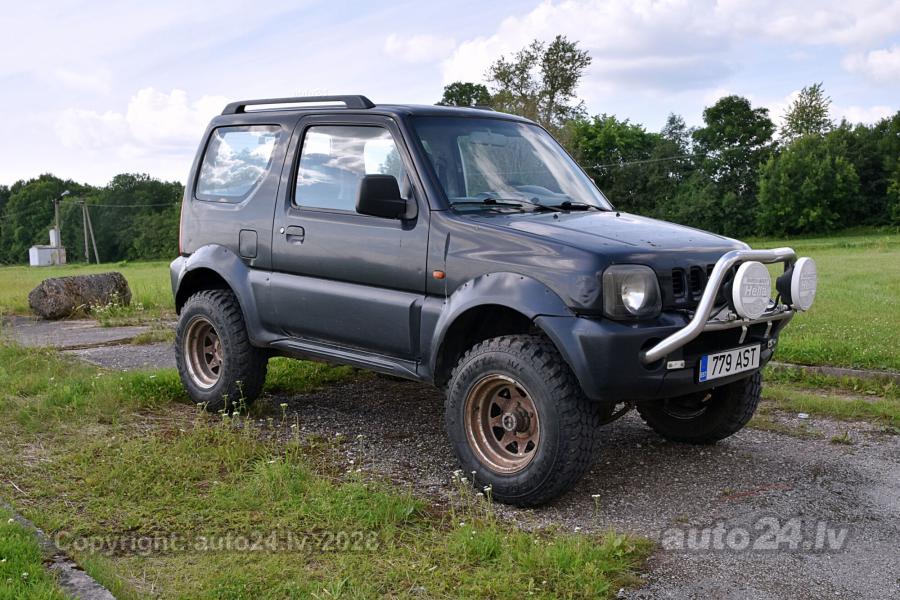 Melns Suzuki Jimny 2004 Tartu, ar dzinēja tilpumu 1.30 L un nobraukumu 196 tūkst. km par 4400 €, foto 6 vietnē AUTOMOTO.COM.LV