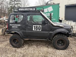 Черный Сузуки Джимни 2006 в Рига, объемом двигателя 1.60 л и пробегом 160 тыс. км за 6900 €, фото 3 на AUTOMOTO.COM.LV