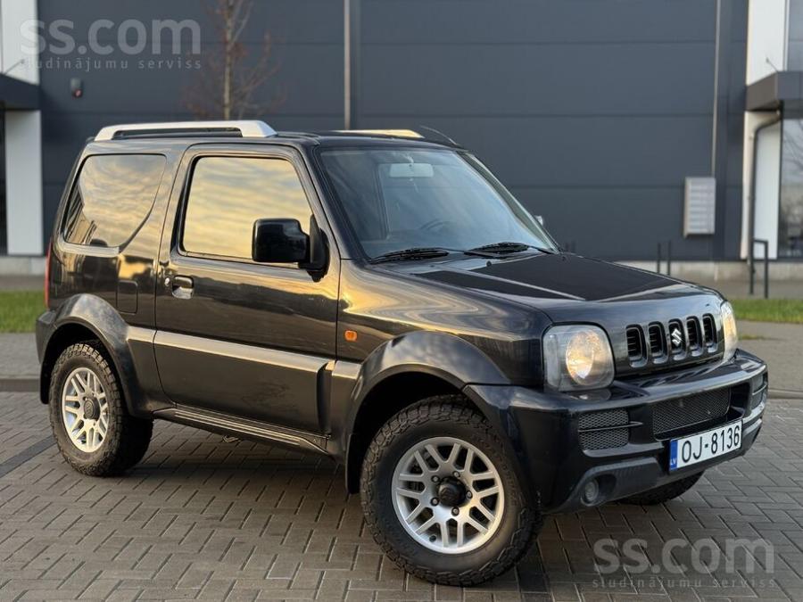 Melns Suzuki Jimny 2009 Rīga, ar dzinēja tilpumu 1.30 L un nobraukumu 148 tūkst. km par 9900 €, foto 7 vietnē AUTOMOTO.COM.LV