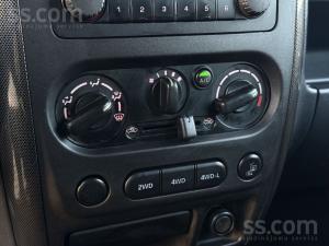 Black Suzuki Jimny 2009 in Riga, with an engine capacity of 1.30 L and mileage of 148 thousand km for 8750 €, photo 16 on AUTOMOTO.COM.LV