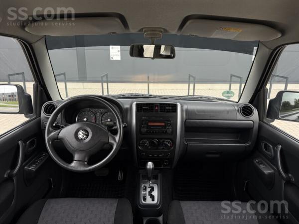 Black Suzuki Jimny 2010 in Riga, with an engine capacity of 1.30 L and mileage of 225 thousand km for 9900 €, photo 11 on AUTOMOTO.COM.LV