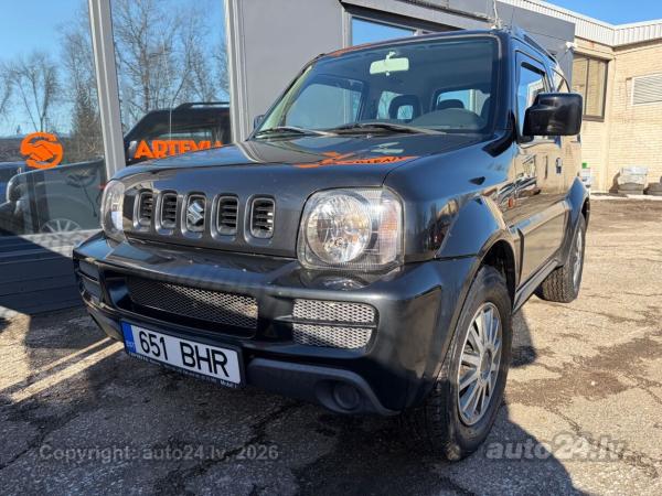 Black Suzuki Jimny 2012 in Tallinn, with an engine capacity of 1.30 L and mileage of 166 thousand km for 6990 €, photo 6 on AUTOMOTO.COM.LV