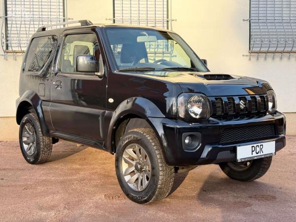 Black Suzuki Jimny 2017 in Kaunas, with an engine capacity of 1.30 L and mileage of 70 thousand km for 21884 €, photo 4 on AUTOMOTO.COM.LV