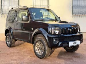 Black Suzuki Jimny 2017 in Kaunas, with an engine capacity of 1.30 L and mileage of 70 thousand km for 21884 €, photo 4 on AUTOMOTO.COM.LV