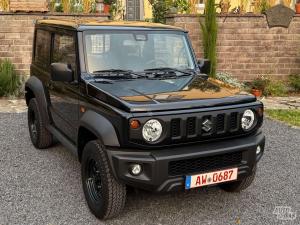 Black Suzuki Jimny 2023 in Kaunas, with an engine capacity of 1.50 L and mileage of 50 thousand km for 32134 €, photo 5 on AUTOMOTO.COM.LV