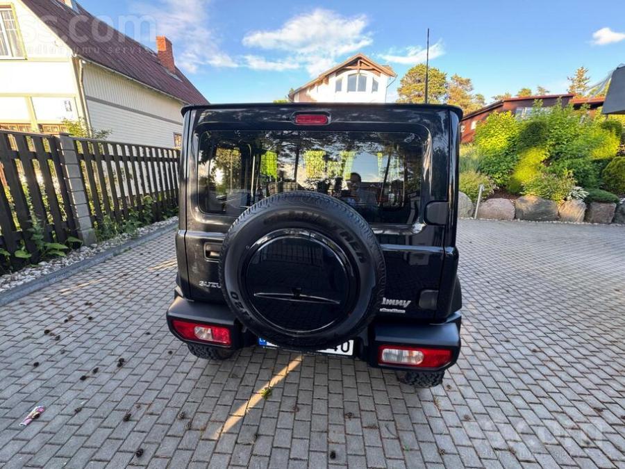 Melns Suzuki Jimny 2024 Rīga, ar dzinēja tilpumu 1.50 L un nobraukumu 9 tūkst. km par 23500 €, foto 8 vietnē AUTOMOTO.COM.LV