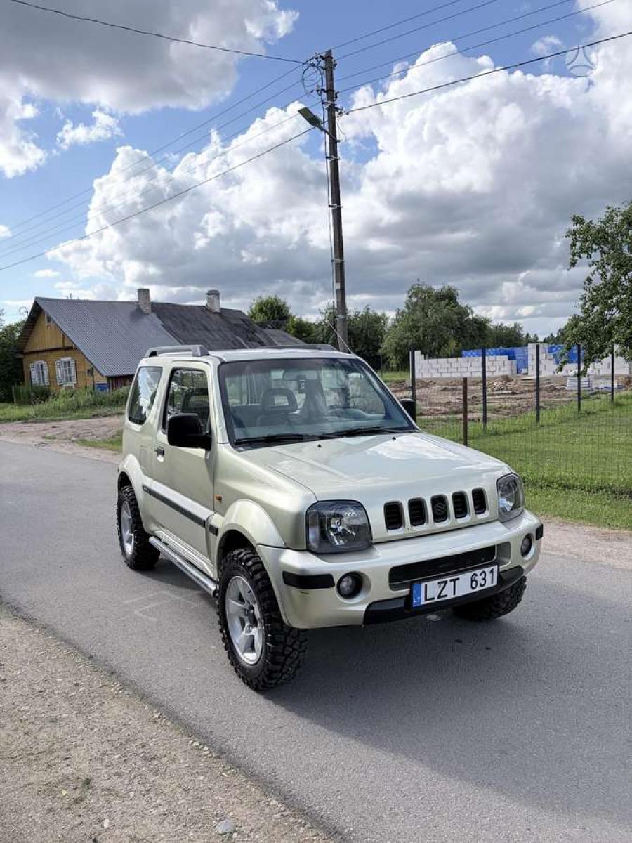 Brown Suzuki Jimny 2002 in Vilnius, with an engine capacity of 1.33 L and mileage of 134 thousand km for 4400 €, photo 4 on AUTOMOTO.COM.LV