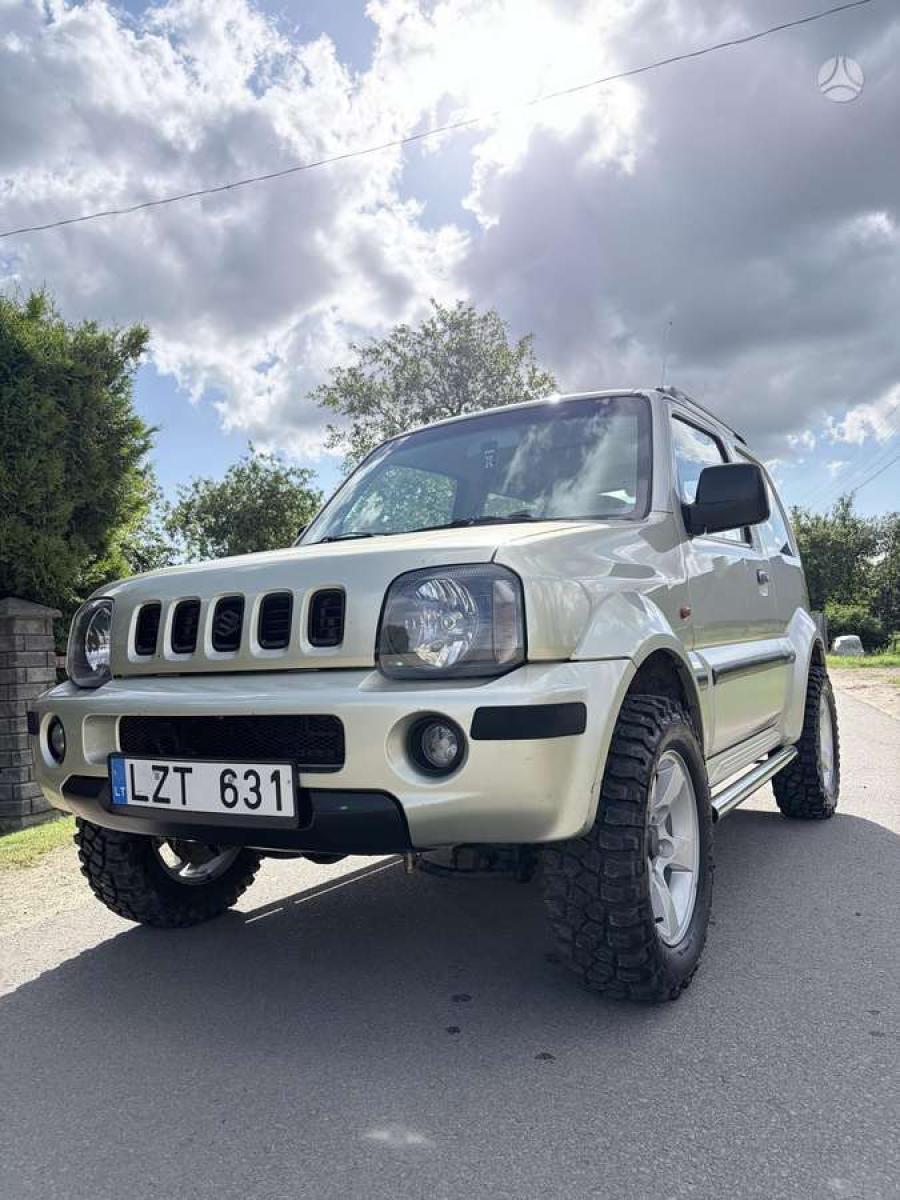 Brown Suzuki Jimny 2002 in Vilnius, with an engine capacity of 1.33 L and mileage of 134 thousand km for 4400 €, photo 9 on AUTOMOTO.COM.LV
