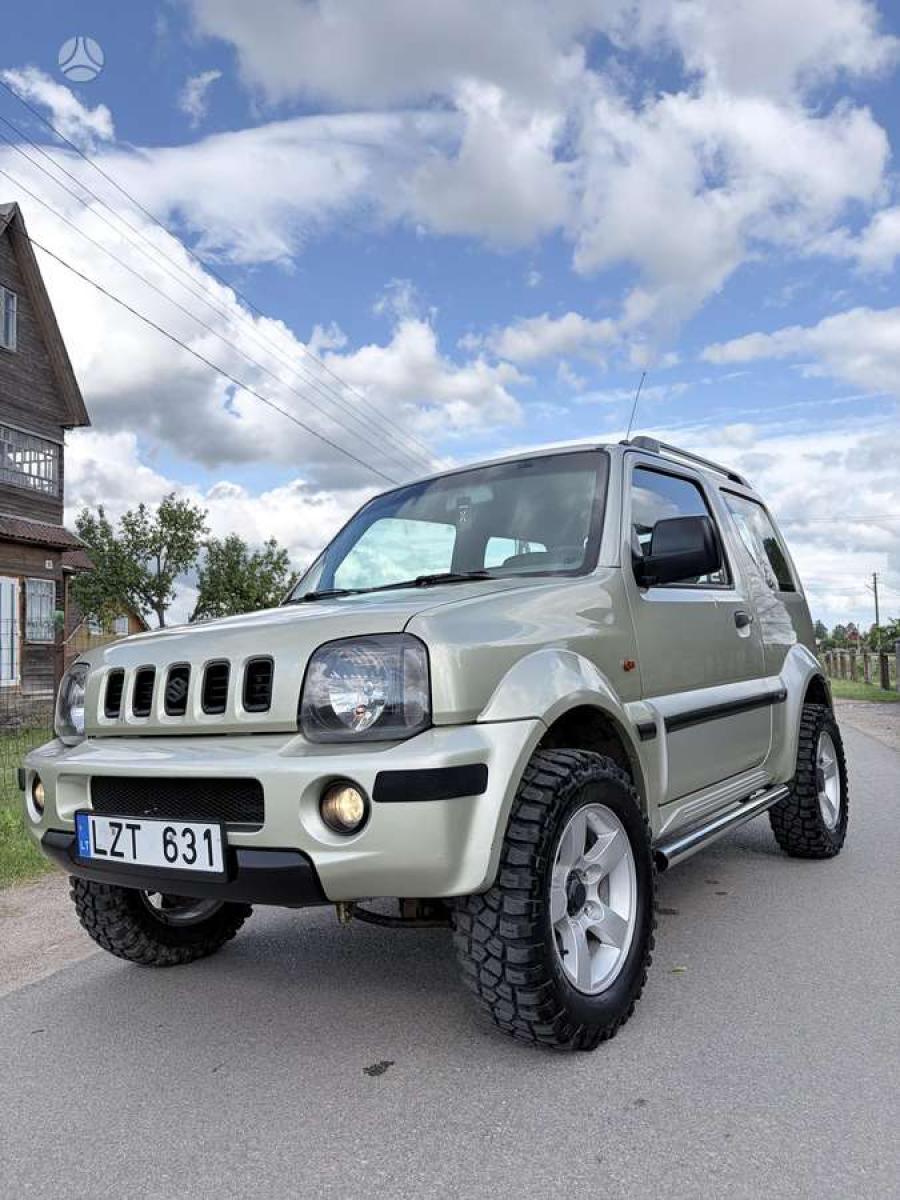 Brown Suzuki Jimny 2002 in Vilnius, with an engine capacity of 1.33 L and mileage of 134 thousand km for 4400 €, photo 18 on AUTOMOTO.COM.LV