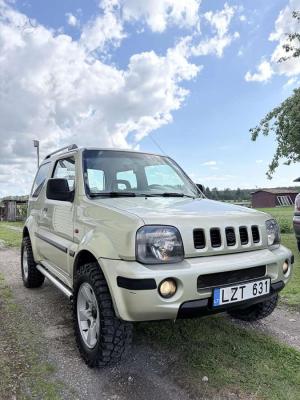 Brown Suzuki Jimny 2002 in Vilnius, with an engine capacity of 1.33 L and mileage of 134 thousand km for 4400 €, photo 19 on AUTOMOTO.COM.LV