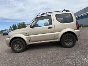 Brūns Suzuki Jimny 2007 Daugavpils, ar dzinēja tilpumu 1.30 L un nobraukumu 170 tūkst. km par 4850 €, foto 3 vietnē AUTOMOTO.COM.LV