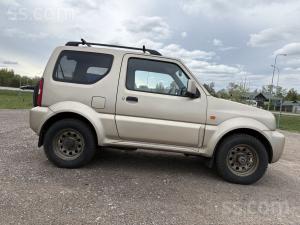 Brūns Suzuki Jimny 2007 Daugavpils, ar dzinēja tilpumu 1.30 L un nobraukumu 170 tūkst. km par 4850 €, foto 4 vietnē AUTOMOTO.COM.LV