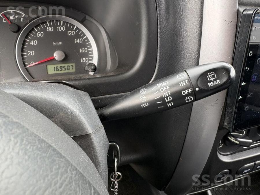 Brūns Suzuki Jimny 2007 Daugavpils, ar dzinēja tilpumu 1.30 L un nobraukumu 170 tūkst. km par 4850 €, foto 15 vietnē AUTOMOTO.COM.LV