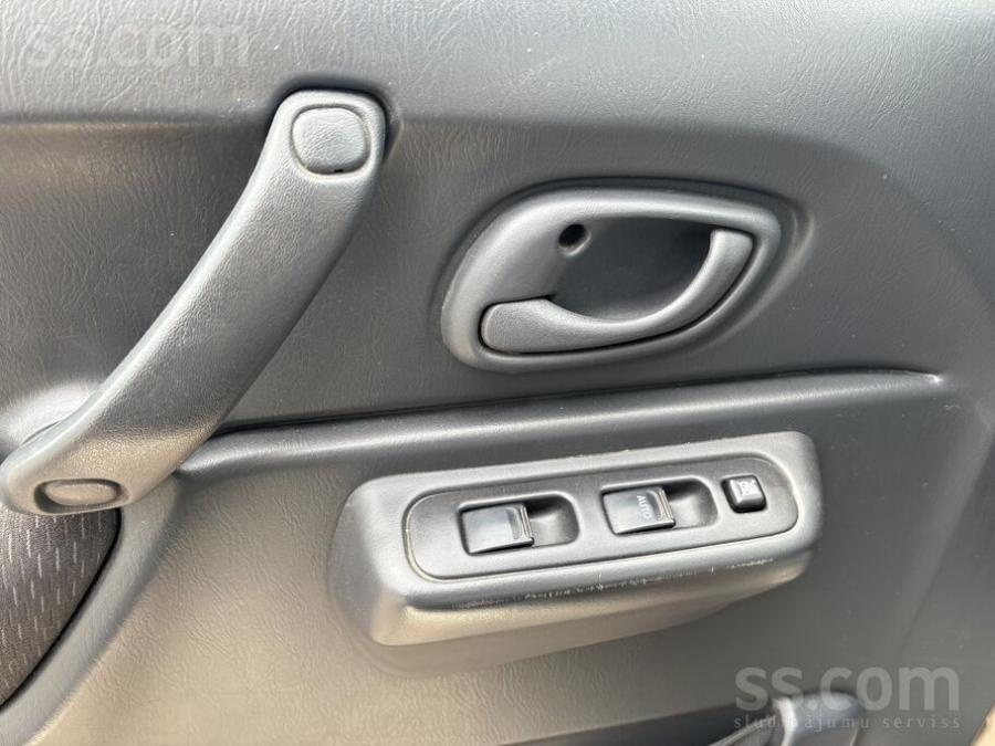 Brūns Suzuki Jimny 2007 Daugavpils, ar dzinēja tilpumu 1.30 L un nobraukumu 170 tūkst. km par 4850 €, foto 21 vietnē AUTOMOTO.COM.LV