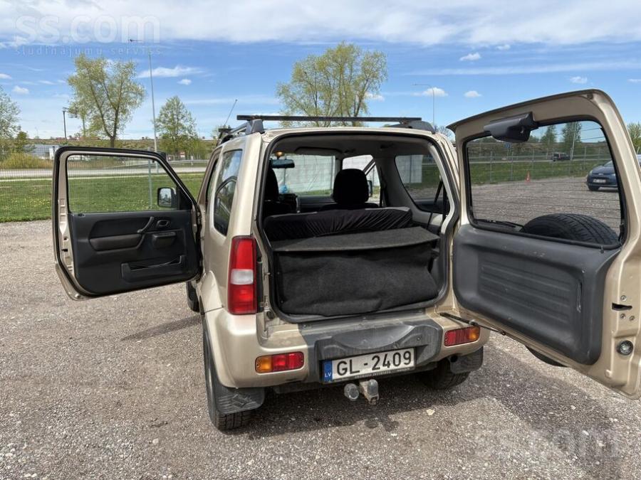 Brūns Suzuki Jimny 2007 Daugavpils, ar dzinēja tilpumu 1.30 L un nobraukumu 170 tūkst. km par 4850 €, foto 26 vietnē AUTOMOTO.COM.LV