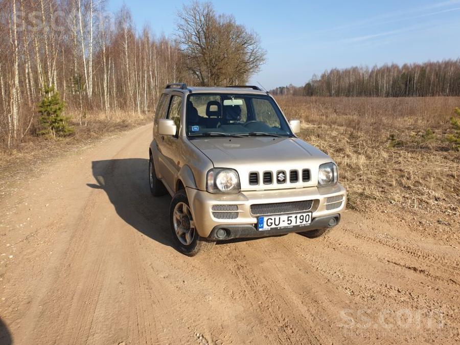 Brūns Suzuki Jimny 2007 Rīga, ar dzinēja tilpumu 1.30 L un nobraukumu 106 tūkst. km par 3500 €, foto 1 vietnē AUTOMOTO.COM.LV