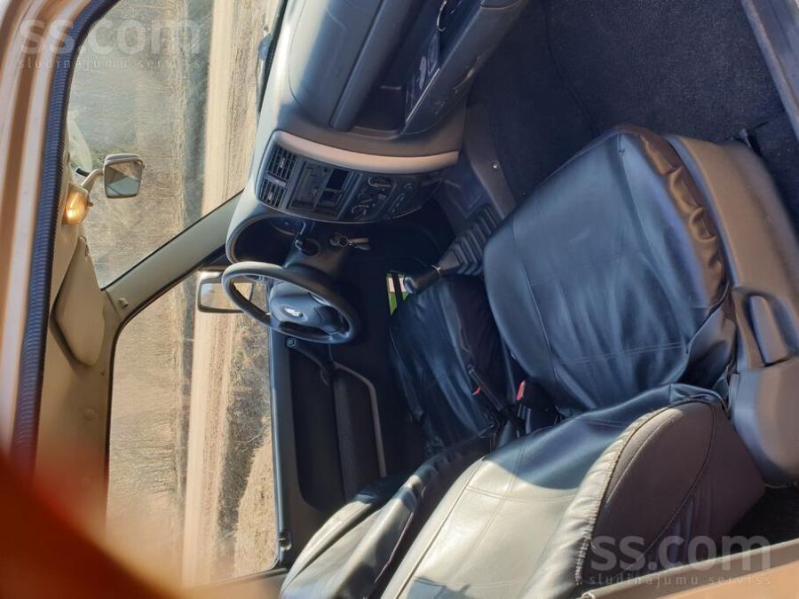 Brūns Suzuki Jimny 2007 Rīga, ar dzinēja tilpumu 1.30 L un nobraukumu 106 tūkst. km par 3500 €, foto 6 vietnē AUTOMOTO.COM.LV