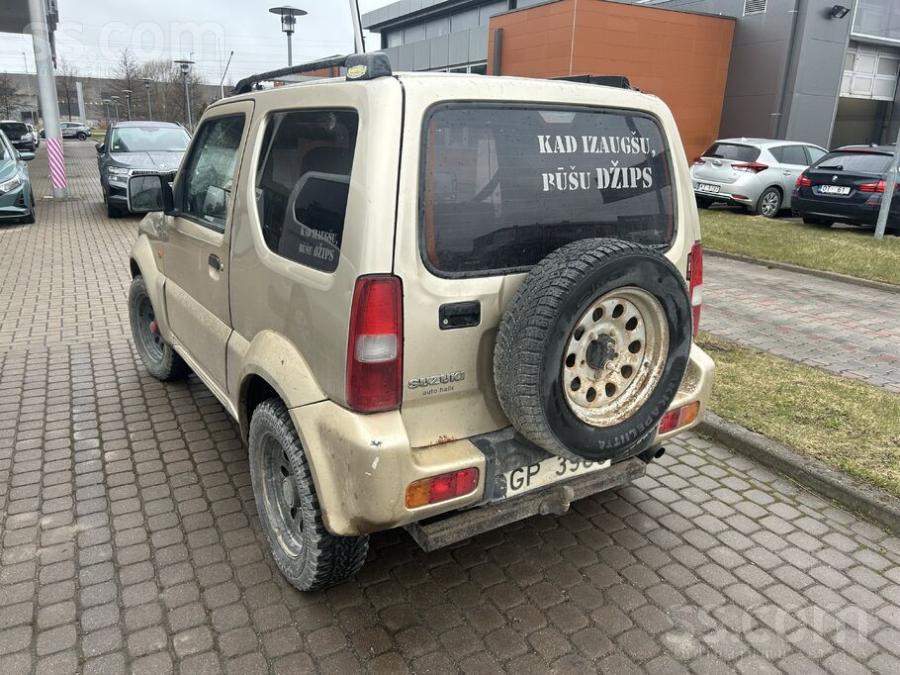 Brūns Suzuki Jimny 2007 Liepāja, ar dzinēja tilpumu 1.30 L un nobraukumu 266 tūkst. km par 3750 €, foto 4 vietnē AUTOMOTO.COM.LV