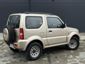 Brown Suzuki Jimny 2007 in Riga, with an engine capacity of 1.30 L and mileage of 80 thousand km for 5999 €, photo 6 on AUTOMOTO.COM.LV