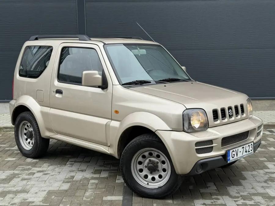 Brown Suzuki Jimny 2007 in Riga, with an engine capacity of 1.30 L and mileage of 80 thousand km for 5999 €, photo 8 on AUTOMOTO.COM.LV