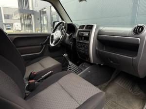 Brown Suzuki Jimny 2007 in Riga, with an engine capacity of 1.30 L and mileage of 80 thousand km for 5999 €, photo 12 on AUTOMOTO.COM.LV