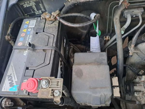 Brown Suzuki Jimny 2011 in Vilnius, with an engine capacity of 1.30 L and mileage of 220 thousand km for 5950 €, photo 8 on AUTOMOTO.COM.LV