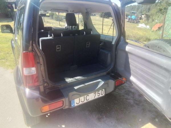 Brown Suzuki Jimny 2016 in Varena, with an engine capacity of 1.33 L and mileage of 131 thousand km for 8000 €, photo 5 on AUTOMOTO.COM.LV