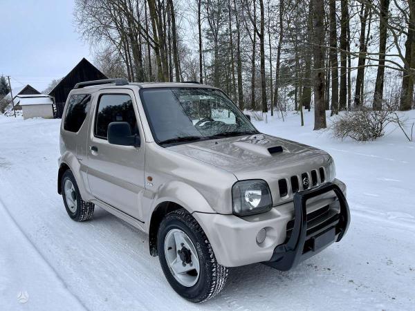 Suzuki Jimny 2004 in Pasvalys, with an engine capacity of 1.46 L and mileage of 260 thousand km for 5600 €, photo 4 on AUTOMOTO.COM.LV