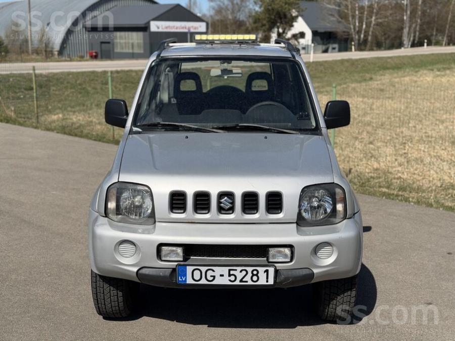 Suzuki Jimny 2005 in Ogre, with an engine capacity of 1.30 L and mileage of 190 thousand km for 3700 €, photo 4 on AUTOMOTO.COM.LV