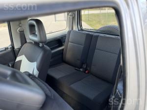 Suzuki Jimny 2005 in Ogre, with an engine capacity of 1.30 L and mileage of 190 thousand km for 3700 €, photo 13 on AUTOMOTO.COM.LV