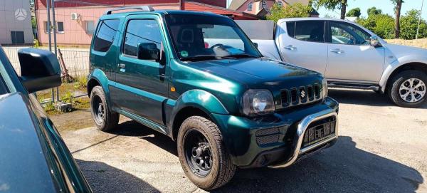 Green Suzuki Jimny 2006 in Rokiskis, with an engine capacity of 1.30 L and mileage of 113 thousand km for 3100 €, photo 1 on AUTOMOTO.COM.LV