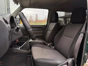 Zaļš Suzuki Jimny 2006 Rīga, ar dzinēja tilpumu 1.30 L un nobraukumu 256 tūkst. km par 5290 €, foto 10 vietnē AUTOMOTO.COM.LV