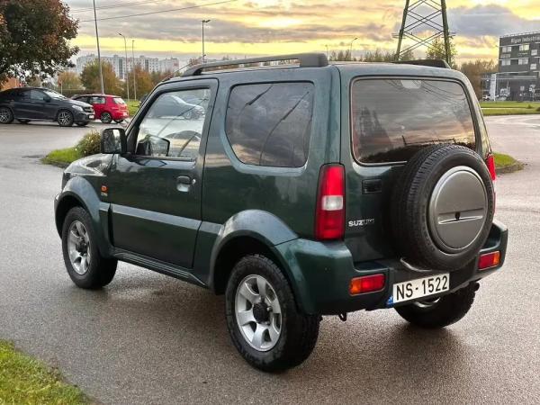 Zaļš Suzuki Jimny 2007 Rīga, ar dzinēja tilpumu 1.50 L un nobraukumu 168 tūkst. km par 5490 €, foto 3 vietnē AUTOMOTO.COM.LV